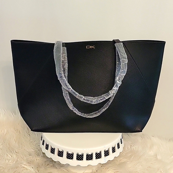 Donna Karan | Bags | Donna Karan Black Tote Bag | Poshmark